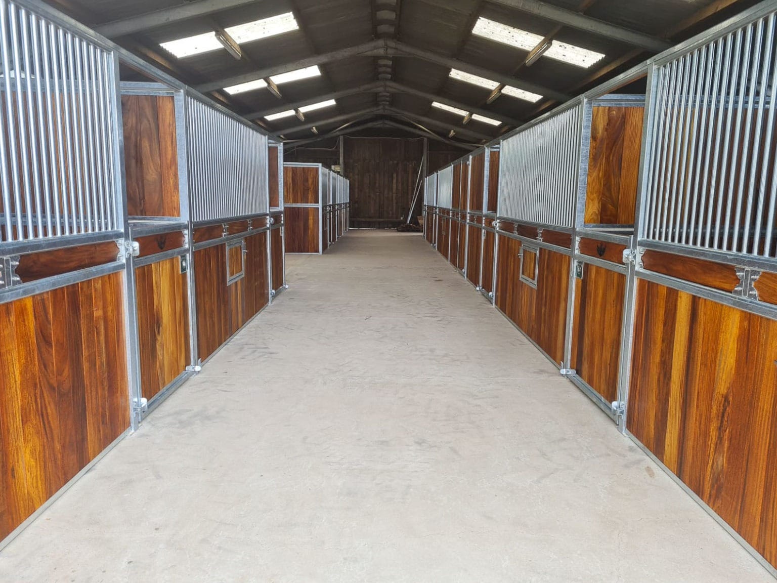 Premium Equine Stables: Monarch Equestrian Internal Stables