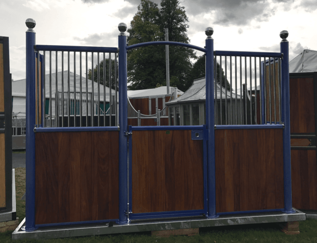Monarch Internal Stables with Chrome Grills | Monarch Equestrian