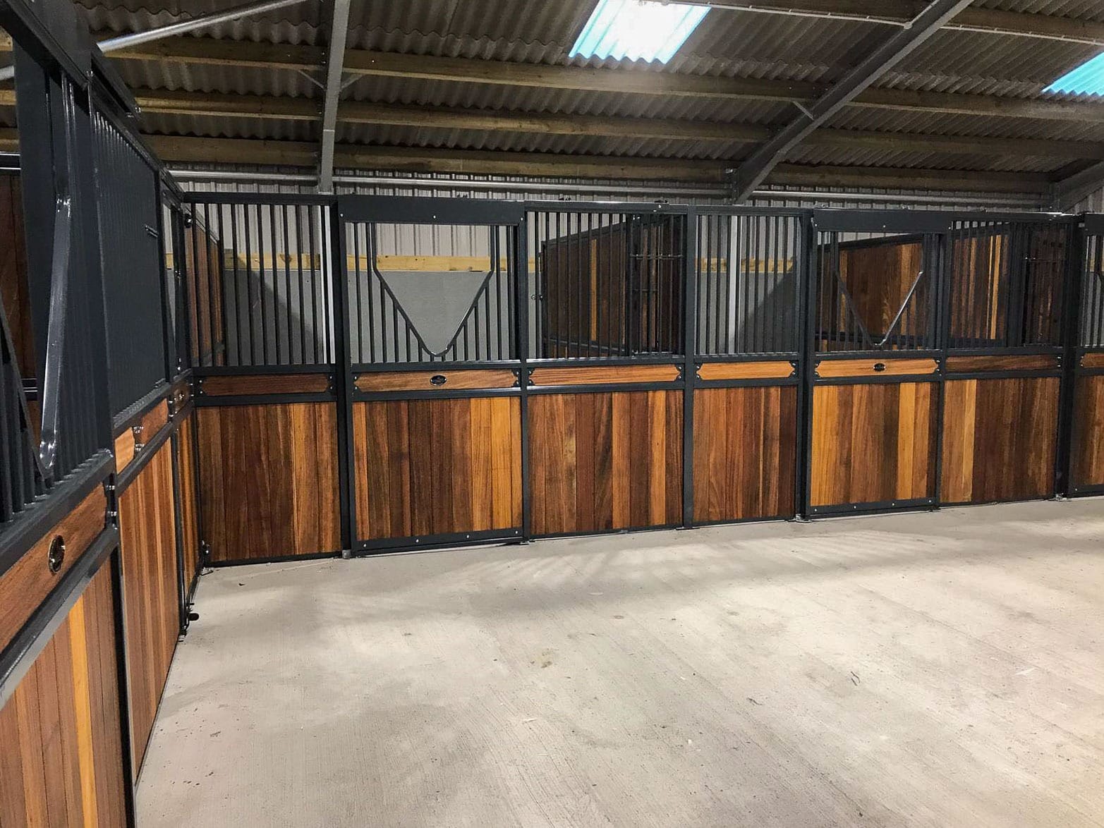 Internal Stables For Sale | Monarch Equestrian | UK & Worldwide